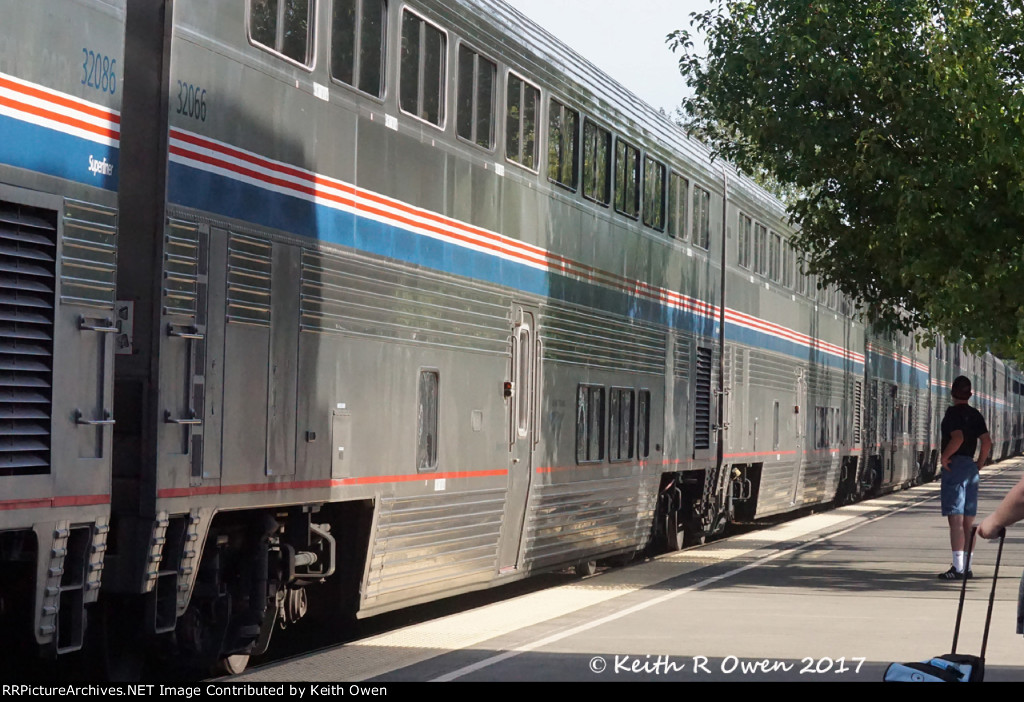 Northbound Coast Starlight